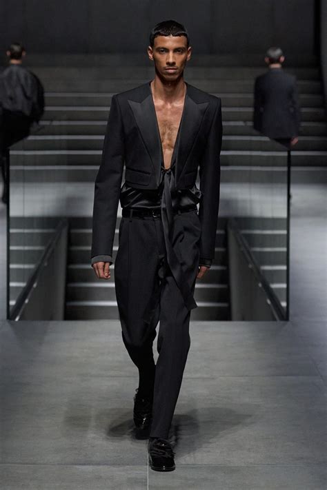 Dolce And Gabbana 精準剪裁詮釋sleek優雅風格｜fallwinter 2024 Menswear