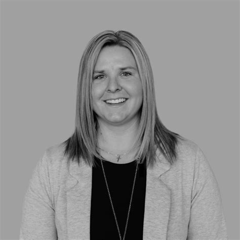 Kylie Simmons Dakota Commercial