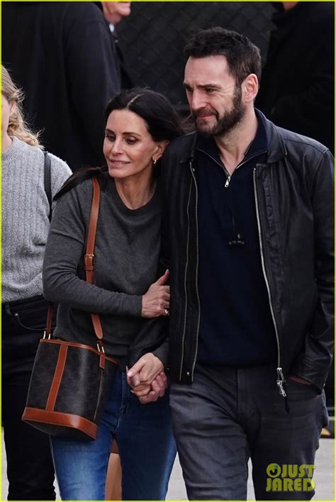 Courteney Cox And Longtime Love Johnny Mcdaid Hold Hands While Arriving