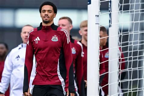 جلسه پرسپولیسی‌ها درباره تست پزشکی جمال لوییس در ایفمارک