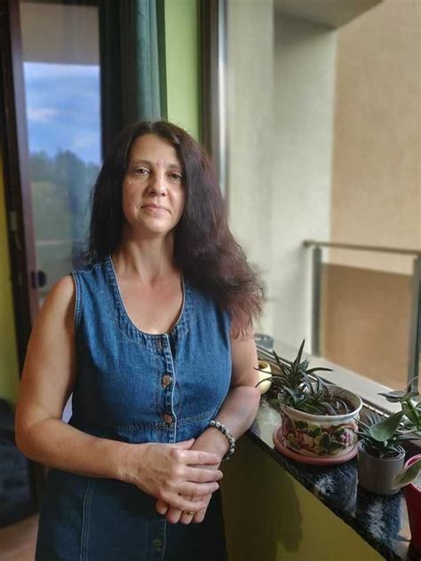 Грижа за възрастни болногледачка у дома гр София Люлин 9 • Olx Bg