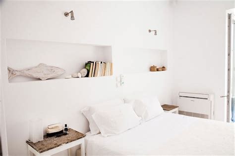 Una Casa En Paros Que Da La Bienvenida A La Primavera House In Paros