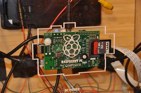 Diy Photo Booth Using Raspberry Pi For Your Parties Gadgetronicx