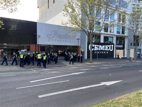 Stephanie Ferrier On Twitter More Police Lining Up Here In Preparation For Protesters 215 Of