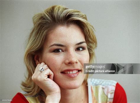 Jennifer Paige Ist Der Neue Shooting Star Der Deutschen News Photo