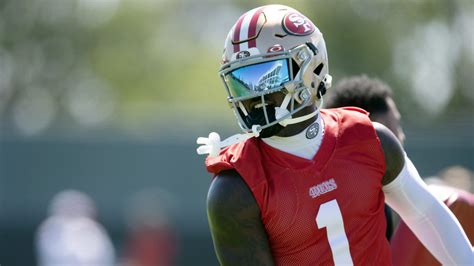 Is Deebo Samuel Thinking About The Kansas City Chiefs This Nfl Season