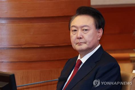 윤괴뢰 가련한 처지북한 윤대통령 구속기소 사흘만에 외신 인용 보도