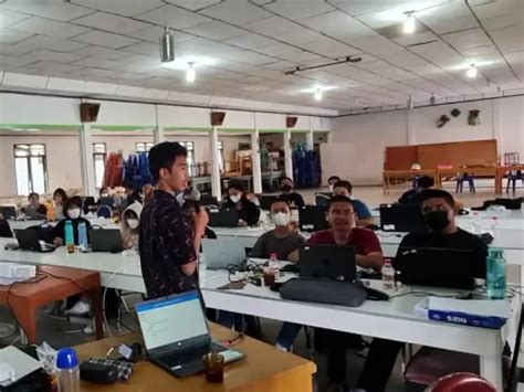 Staditek Bootcamp Programmer And Coding Indonesia