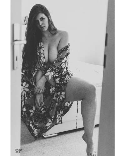 An Einem Wunderbar Faulen Sonntag Im Februar On Tumbex