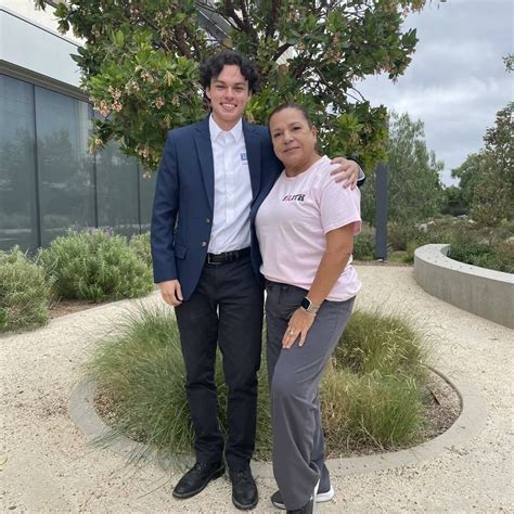 Tanya Siddiqi On Linkedin Hopeliveshere Breastcancerawareness