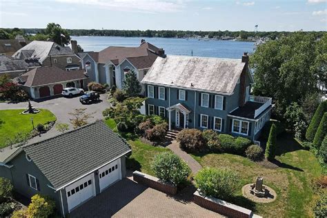 The Real Amityville House Inside