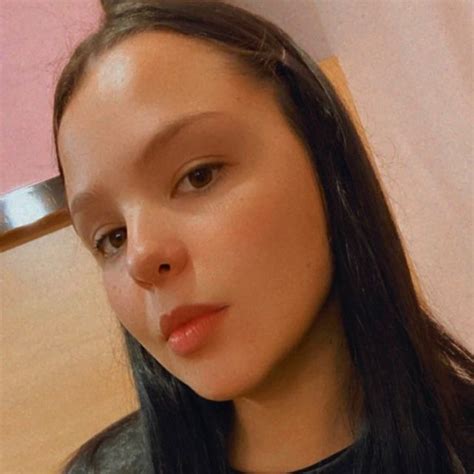 Lara Laralorenzi On Threads Lara Laralorenzi On Threads