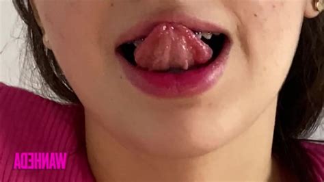 Perfect Casting Teenager Wants To Learn How To Be A Porn Star For The First Time