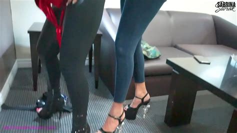 Sabrina Sabrok Tetona Hermosa Mamando Verga Y Haciendo Lesbian Con Una