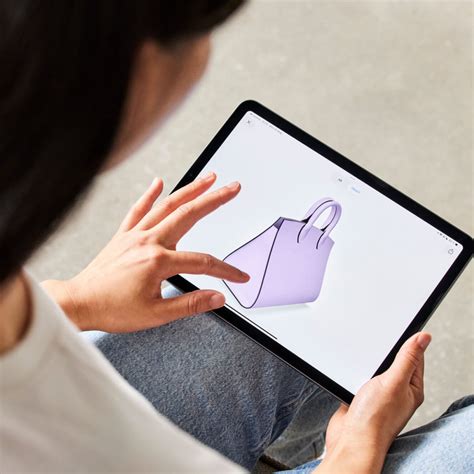 Future Proofing The Online Luxury Experience With 3d Tech