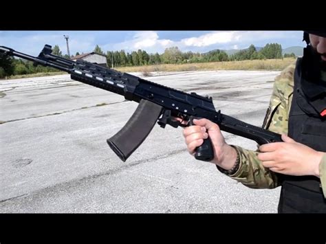 Ak 12 2015 Prototype