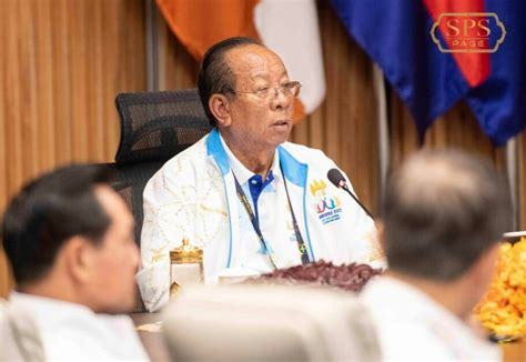 សម្តេចពិជ័យសេនា ទៀ បាញ់ បានជួបលើកទឹកចិត្តដល់អត្តពលិកកម្ពុជារស់នៅក្រៅប្រទេស