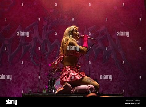 American Alternative Rock Singer Hannah Rose Collins Aka Scene Queen Performing At The Rock Im