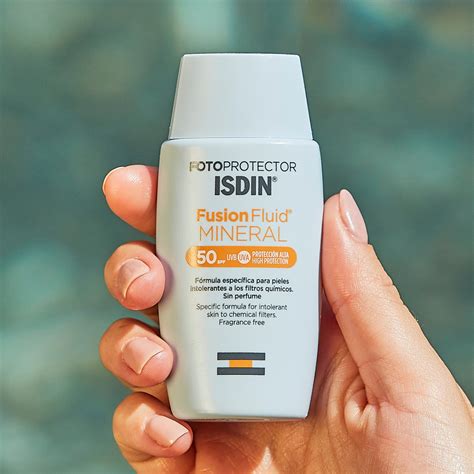Fotoprotector Isdin Fusion Fluid Mineral Fps 50 Isdin