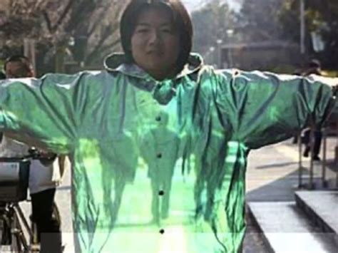 Scientists Just Created The Worlds First Invisibility Cloak