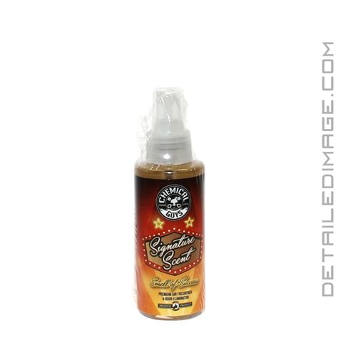 Chemical Guys Signature Scent Air Freshener 4 Oz Detailed Image
