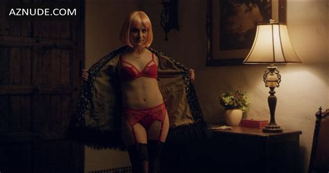 NOEL WELLS Nude AZNude