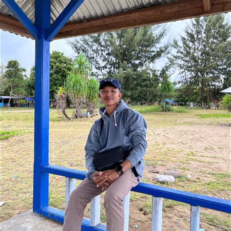 💪🏻😁 Adi Facebook