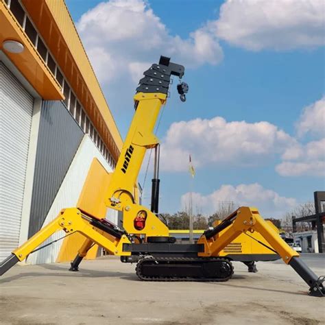 Small Crane Entering The Elevator Mini Crawler Mobile Crane Telescopic Boom 3 Ton 5 Ton 8 Ton