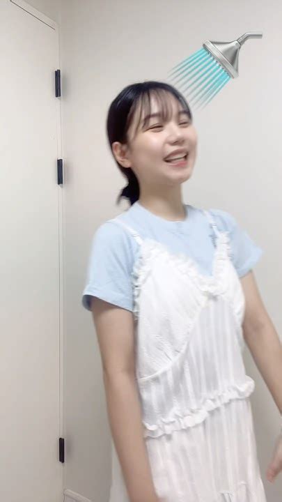 광고 요즘 같이 땀뻘뻘 날씨에 하루종일뽀송한 향 나는 비결은 바로 코튼배쓰맡고만 있어도 깨끗해서 기분 좋고~햇볕에 잘 말린 이불에 낮잠 자는 느낌이랄까