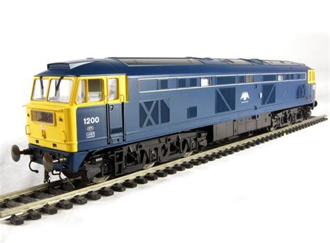 Heljan 5302 Class 53 Diesel 1200 Falcon In Br Blue With Full Yellow