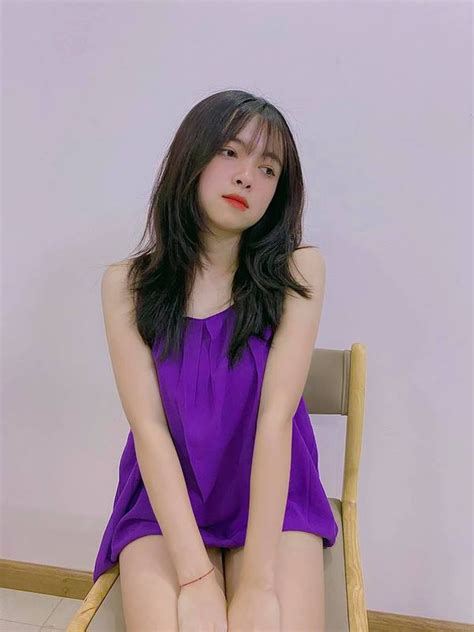 Tuy N T P Nh Tiktoker L C Nh Thu Sexy Quy N R Nh T