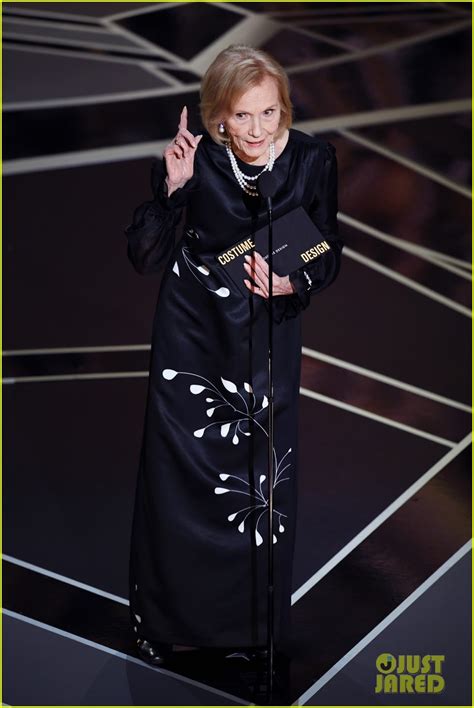Legend Eva Marie Saint 93 Gets Standing O At Oscars 2018 Photo