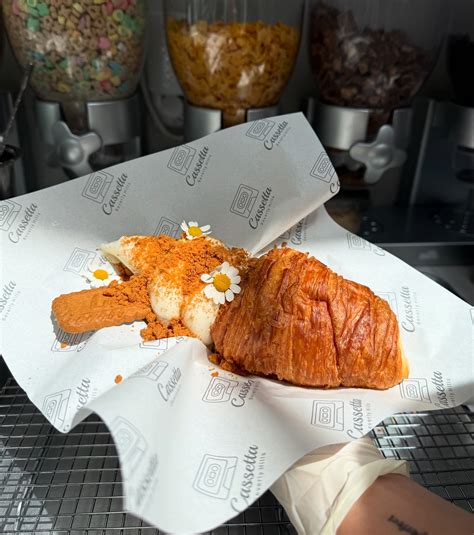 Cassetta • Instagram Photos And Videos