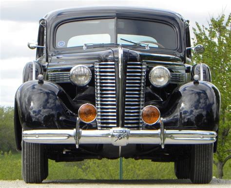 1938 Buick Special Volo Museum
