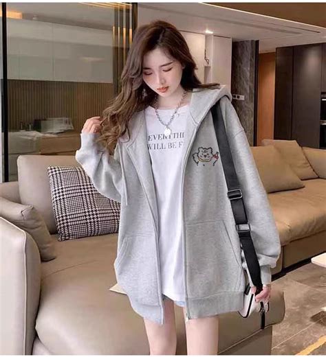 穿搭玩家 外套 外套 女 連帽外套 杏色外套 休閒外套 正韓外套 韓國外套 國中生外套 早秋穿搭 薄外套 冬季外套女 蝦皮購物