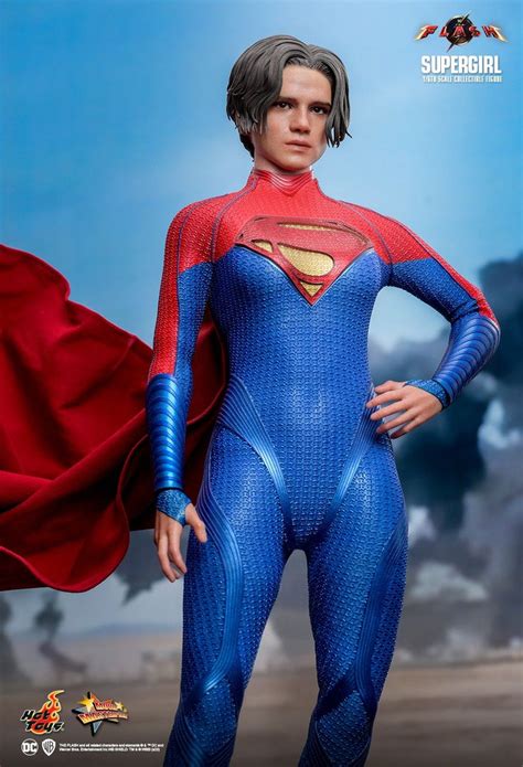 Hot Toys Mms715 The Flash Supergirl 16th Scale Collectible Figure