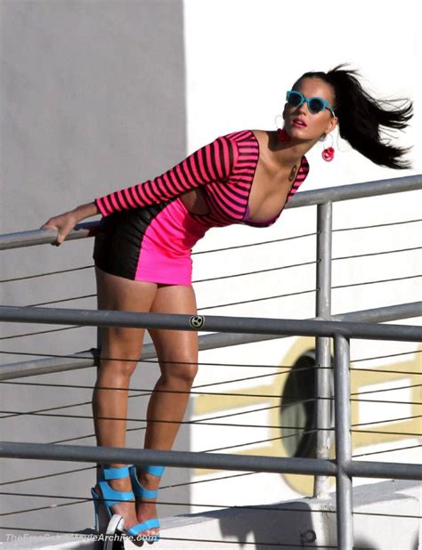Naked Katy Perry Added 07192016 By Bot