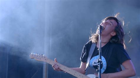Courtney Barnett Pedestrian At Best Rock The Garden 2015 Youtube