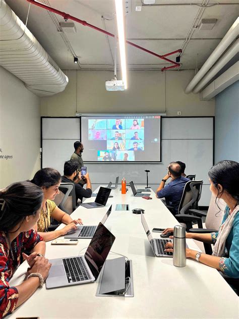 Redux On Linkedin Cloudcomputing Techinnovation Knowledgesharing