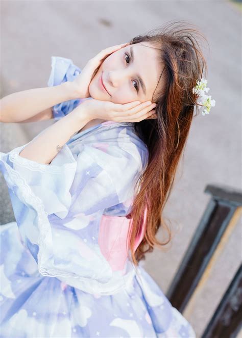 夏美酱的春日和服写真模特新浪新闻