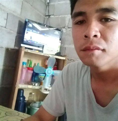 A Pull And Pop Dump Truck Spotted Dumptruck Spotted Trucks Fyi Cars Melba Lg Licayan