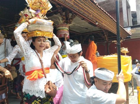 Ida Pedanda Nabe Gde Putra Telabah Lebar Dan Dipalebon 1