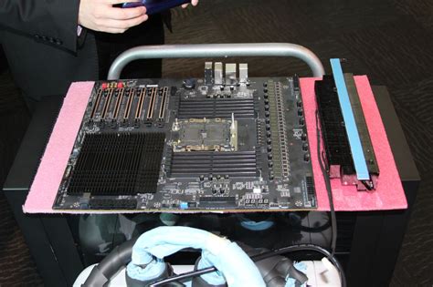 Intels 28 Core 5ghz Processor And Test System Breaks Cover Updated