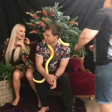 Watch Does Karlien Van Jaarsveld Suffer From Ophiophobia