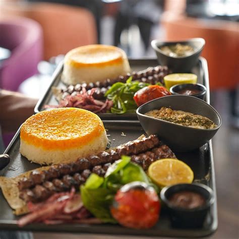 رستوران تن فور اور اطلاعات، منو و آدرس کافه گردی تهران