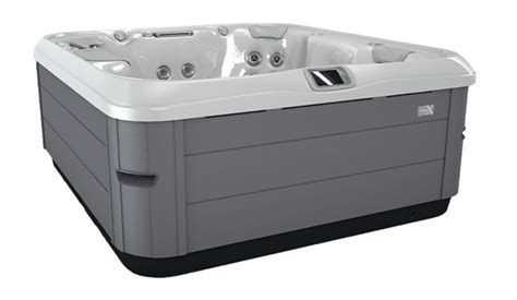 Model X6l Universal Spas