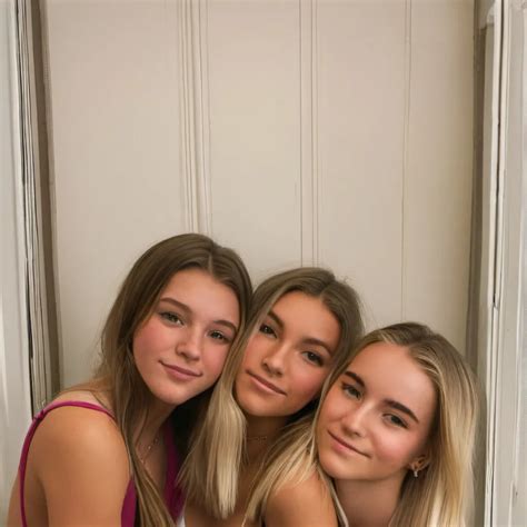 Chat With Triplets Text Or Voice Enjoy Ai Chat Free And Safe