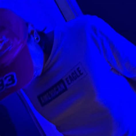 Yipi • Threads Say More