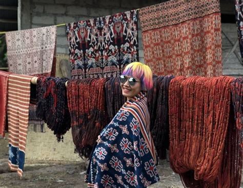 Cerita Jatuh Bangun Desainer Lenny Agustin Dari Dituduh Plagiat Hingga Kini Sukses Di Industri