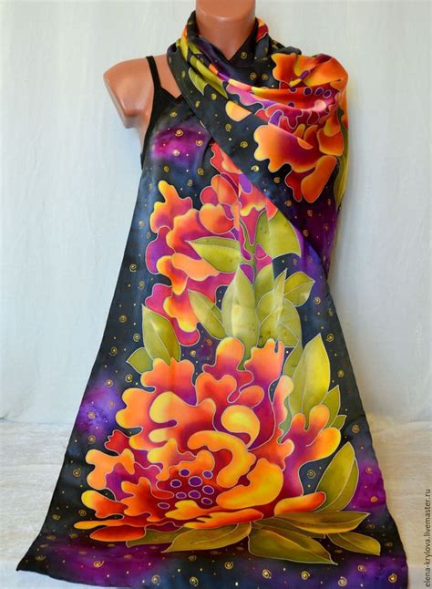 Шелковый шарф батик Пионы на черном в интернет магазине на Ярмарке Мастеров Шарфы Рязань